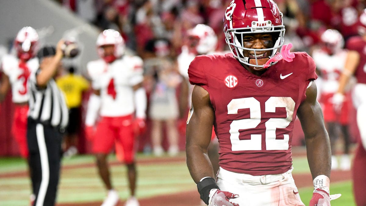 Justice Haynes : Un Leader Émergent du Football Américain ...