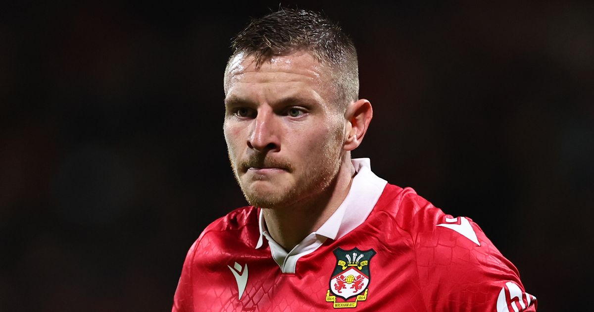 Paul Mullin dément les rumeurs de conflit avec Phil Parkinson ...