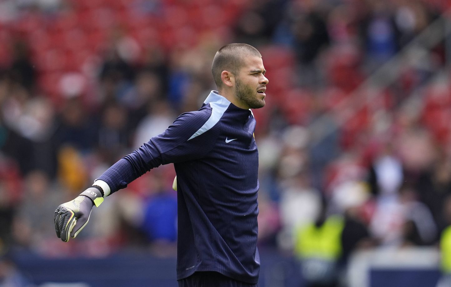 Mercato : Lucas Chevalier rejoint le PSG pour 55 millions d'euros ...